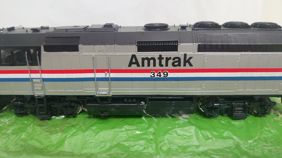 Overland (OMI) Brass Amtrak F40PH (Phase III) Diesel Locomotive - HO ...