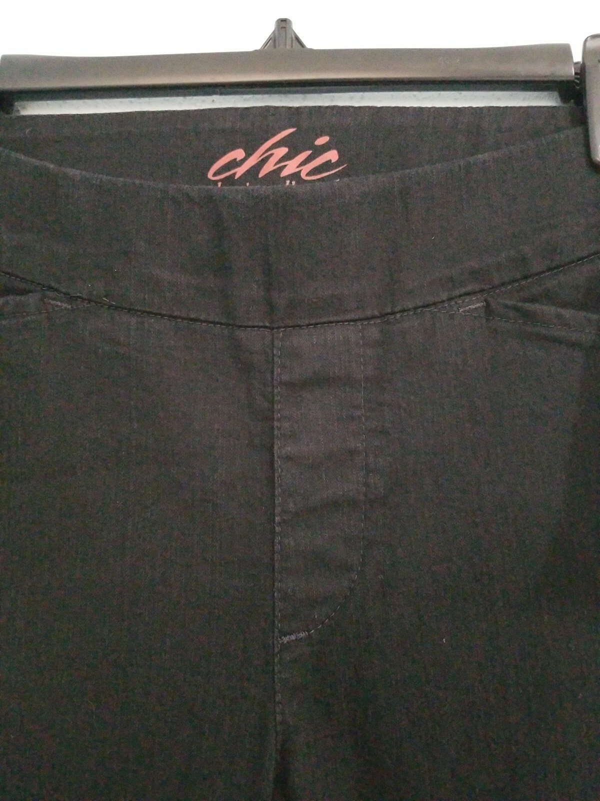 Chic Classic Collection Women's Capri Pant Easy-Fit Elastic Waist Pull ...