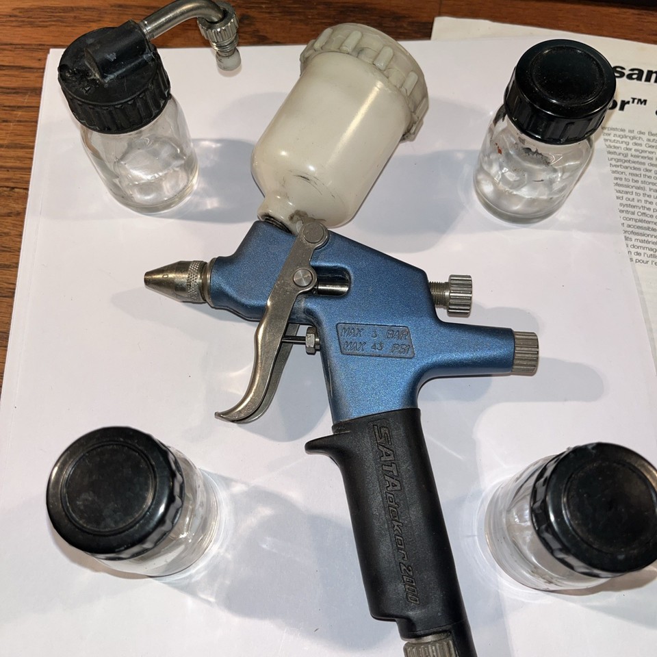 SATA Dekor 2000 HVLP - 0.5 Art Brush Spray gun Made in Germany w extras ...