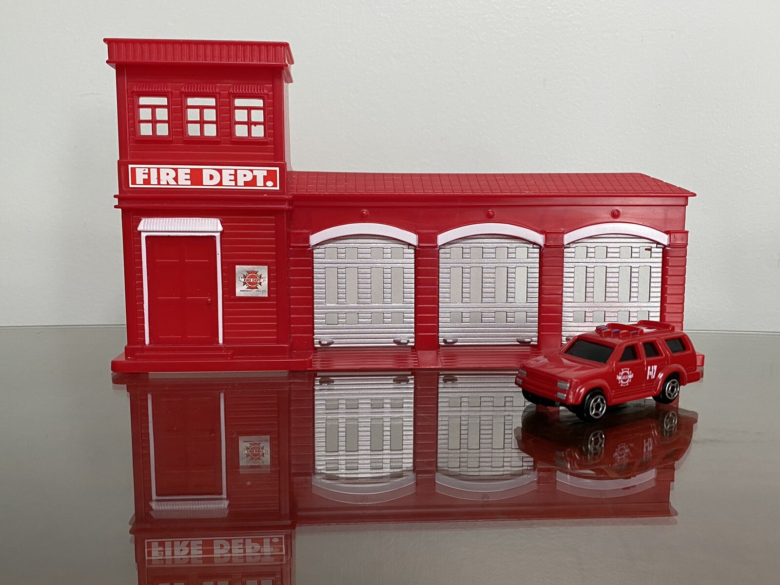 Plastic Fire Dept. Three Door Bay Building Front Made in China ...