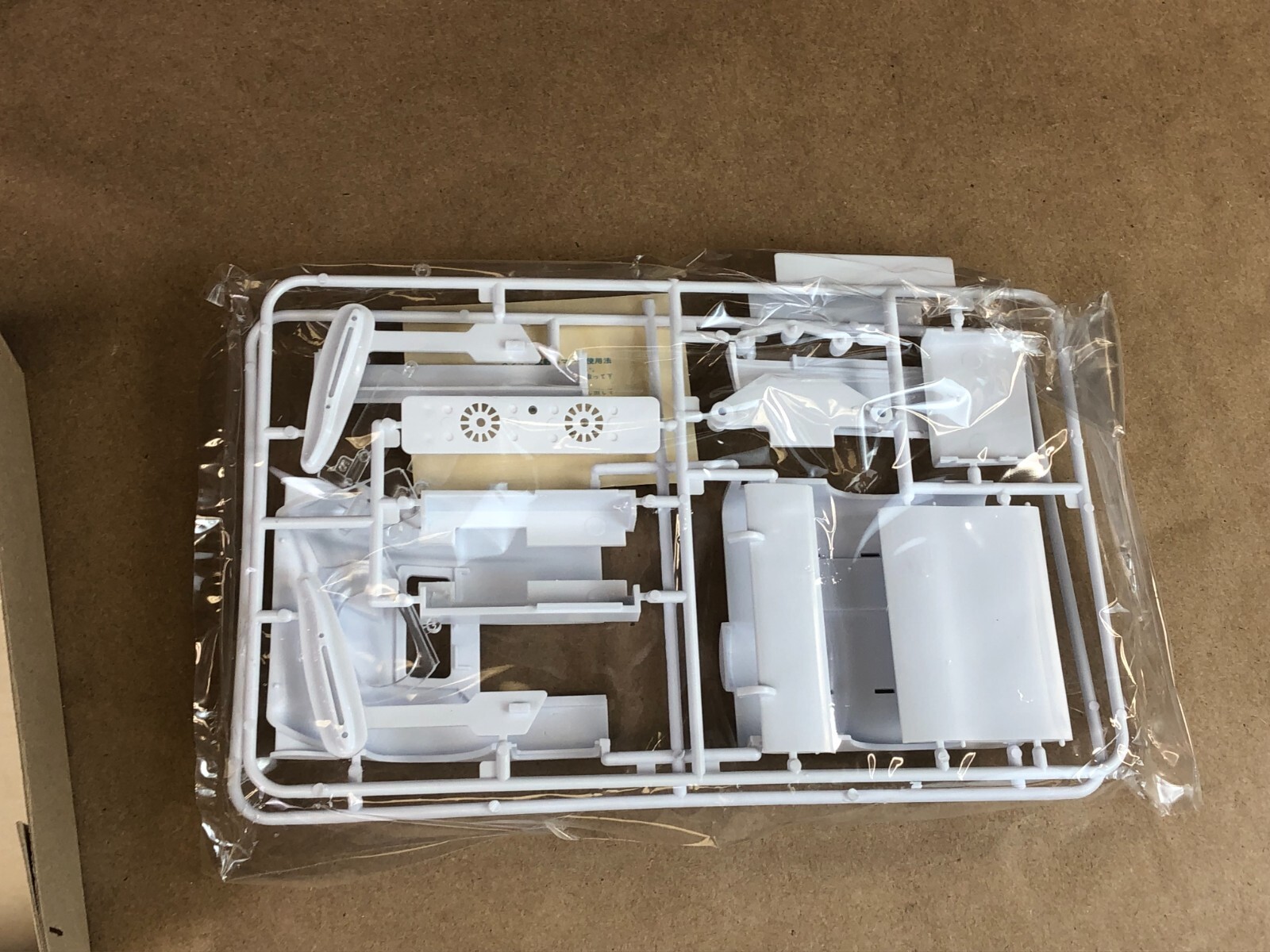 OPEN BOX Otaki 1:28 Motorized Model Kit CHAPARRAL 2H No. 0T3-40 Sealed ...