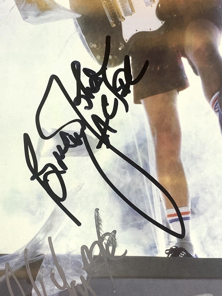 AC/DC group signed Program angus malcolm young brian cliff 1988 tour ...