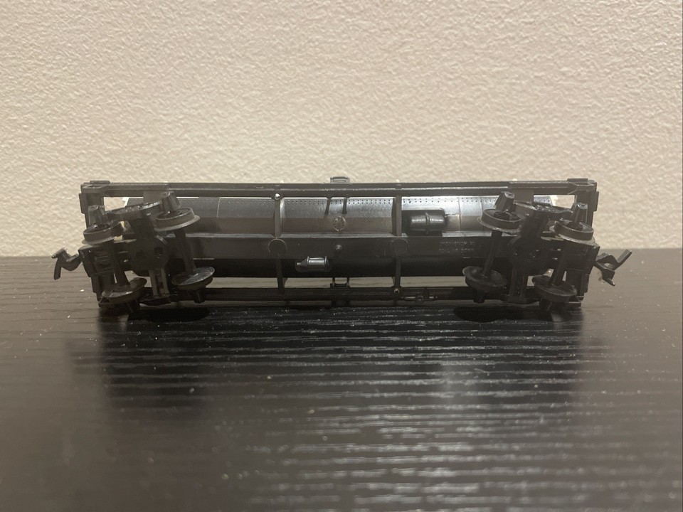 TYCO 40' SINGLE DOME TANK CAR UNION 76 HO SCALE EXCELLENT | eBay