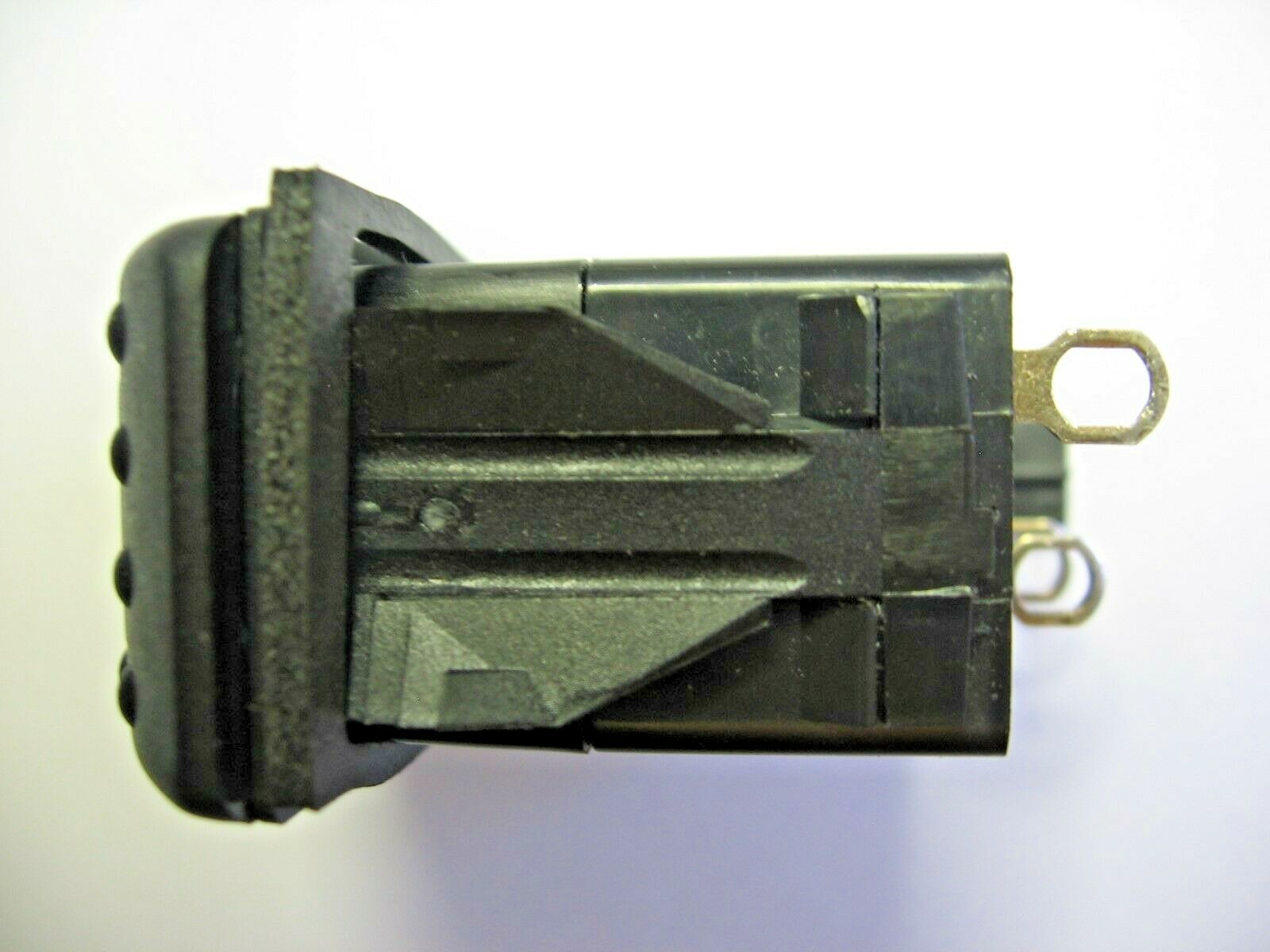 Carling V1D2 Panel Mount Snap-In Illuminated Light Rocker Switch 20 Amp ...