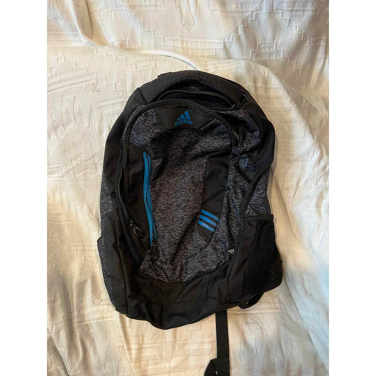 Adidas Gray Blue padded Backpack - Gem