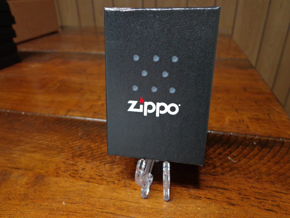 AC/DC BACK IN BLACK IN CONCERT ZIPPO LIGHTER MINT IN BOX | eBay