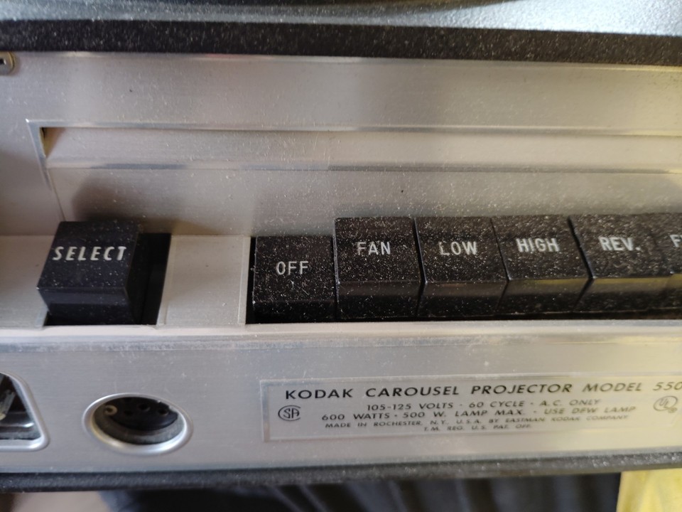 Vintage Kodak 550 Carousel Slide Projector, Box, Remote Control and ...