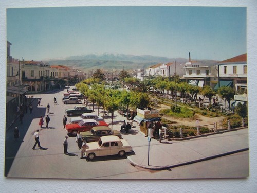 CPA Grèce Xania Canée place voiture auto car postcard Greece Canea ...