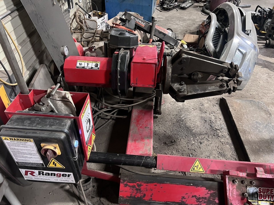 Ranger Super Duty Truck Tire Changer Machine w/ Hydraulic Clamping ...