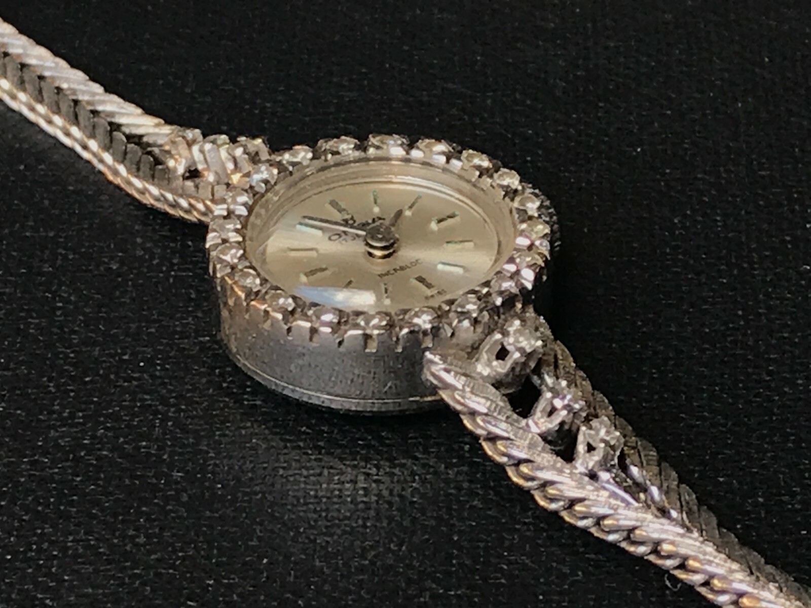 Gold Damen Uhr ONSA Armbanduhr 14K/585 Weißgold Handaufzug 26 ...