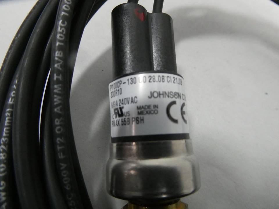 Johnson Controls P100CP-130 Pressure Switch 240v-ac | eBay