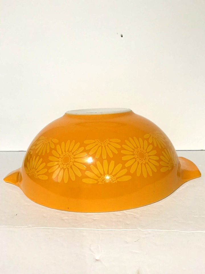 Vintage PYREX #444 Orange Yellow Daisy Sunflower Cinderella 4qt Mixing ...