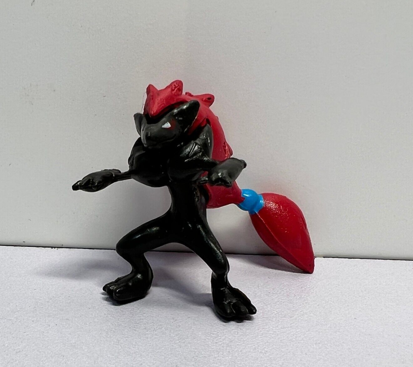 Vintage RL Pokemon 'Zoroark' 1" Collectable Mini Figure | eBay