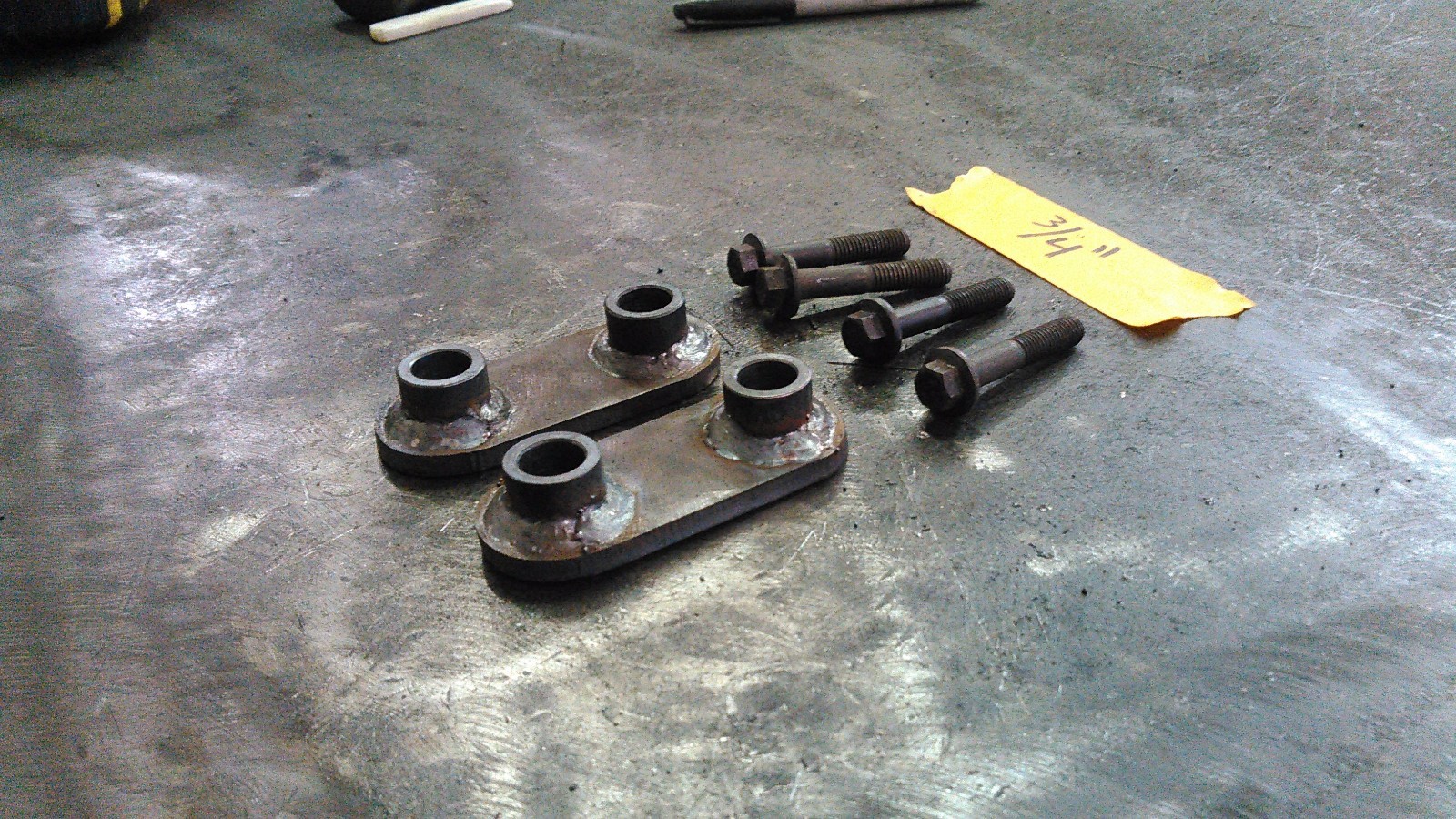 Fits 1984-2001 Jeep Cherokee XJ Hood Spacer Kit With Hardware. 3/4 ...