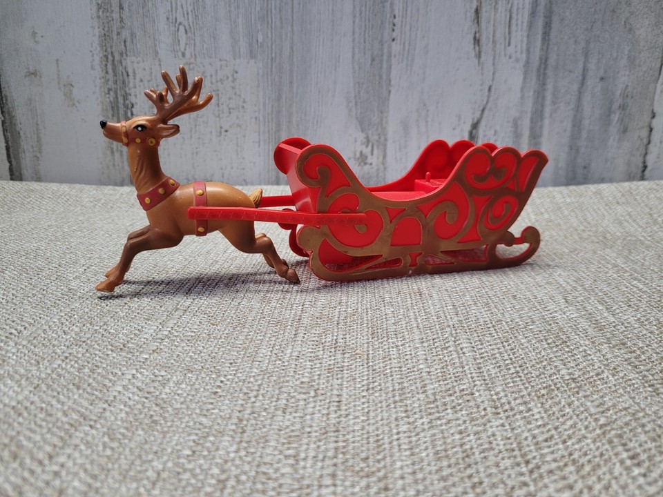 Vintage Christmas REINDEER Red Gold Sled Deco Planter Made in Hong Kong ...