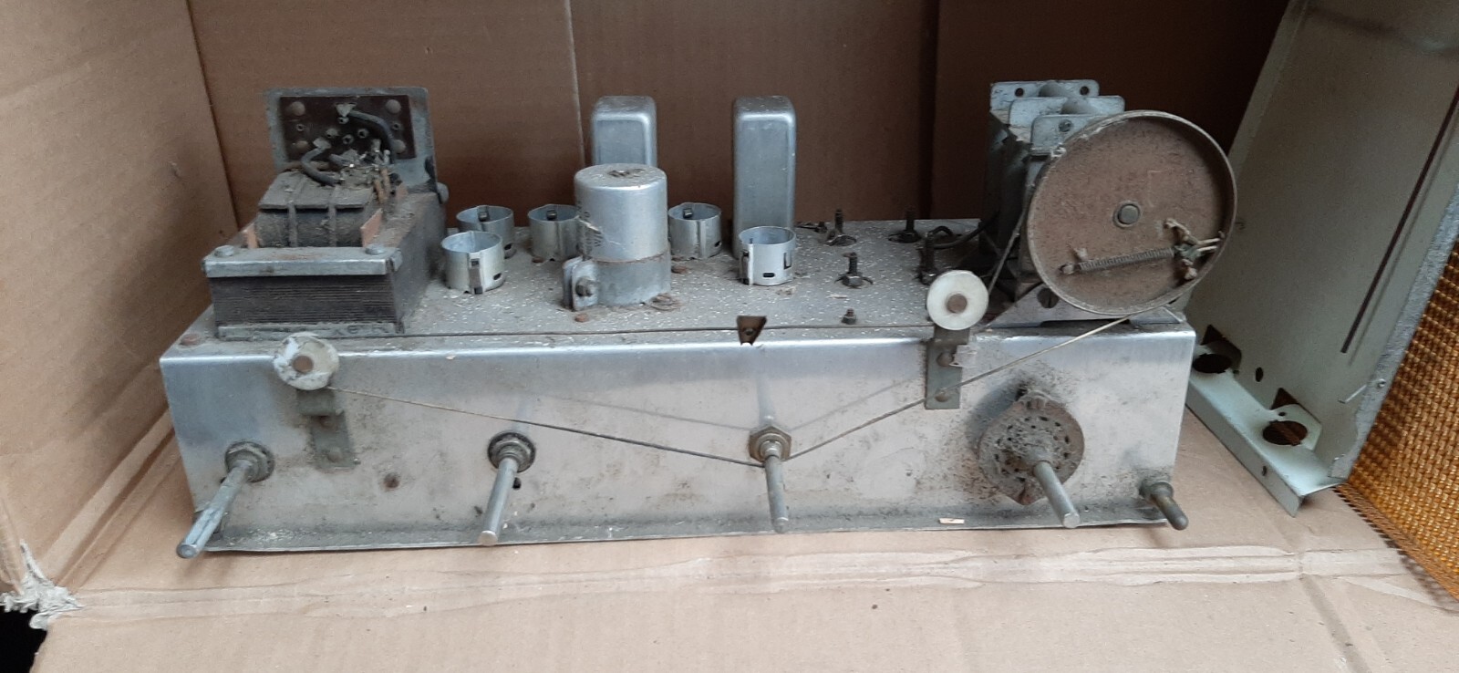 Vintage valve radio chassis. Bush AC11, Bush AC34 | eBay