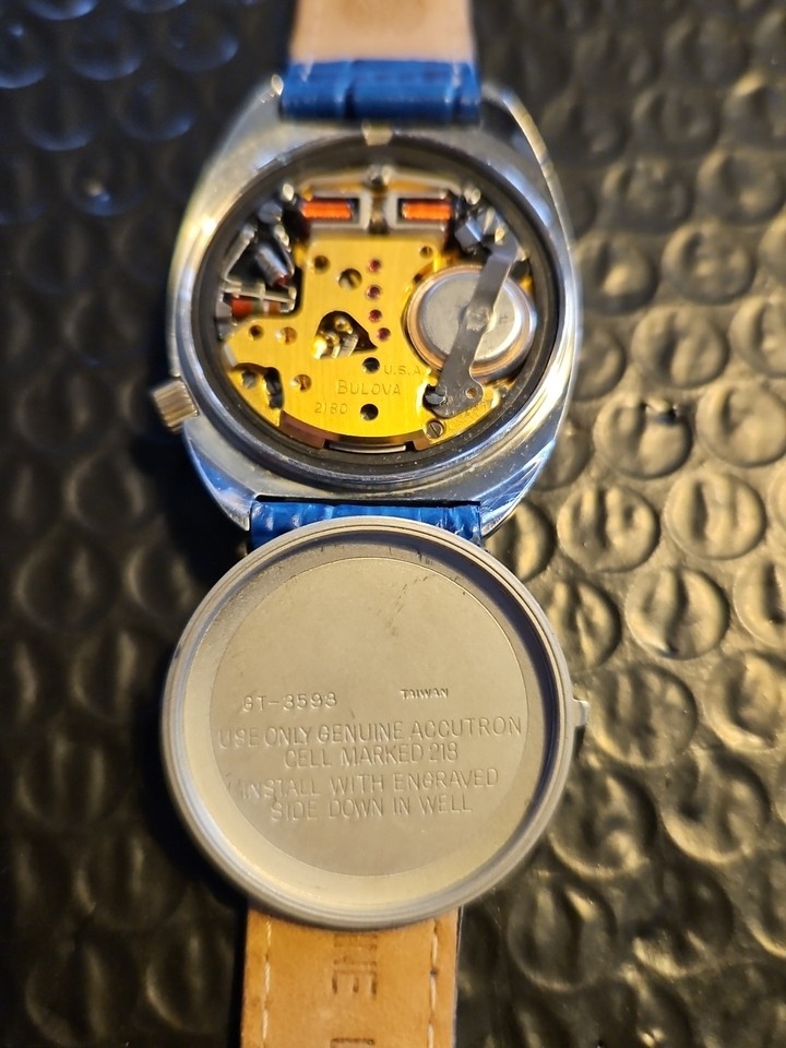 VINTAGE BULOVA ACCUTRON N6 SILVER TONE 2180 Tuning Fork Blue Dial ...