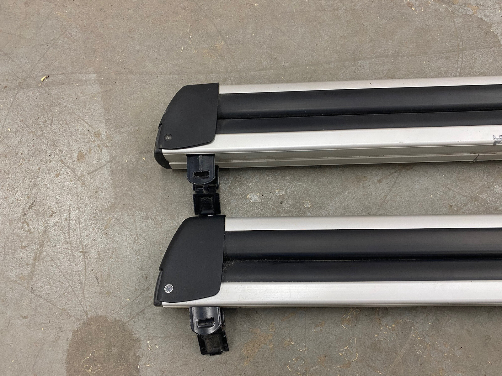 Volvo Ski & Snowboard Roof Rack Hold Down Clamps Pair w/Key! OEM #2744E ...