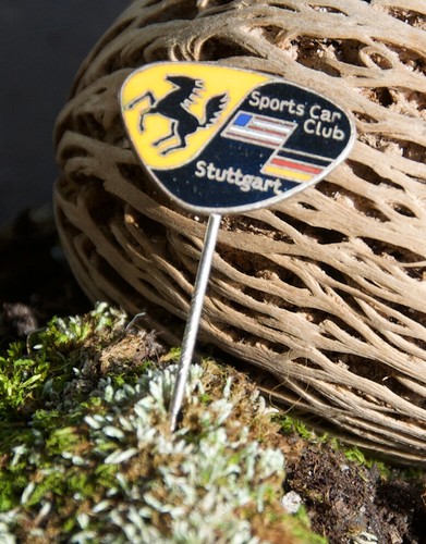 VINTAGE ENAMEL AUTOMOBILE CAR PIN / BUTTON # US GERMAN SPORTS CAR CLUB ...