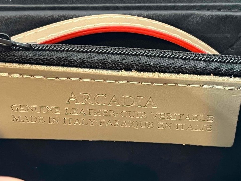 NWT ARCADIA Genuine Leather Zip Around Wallet in Tortora (Light Brown ...
