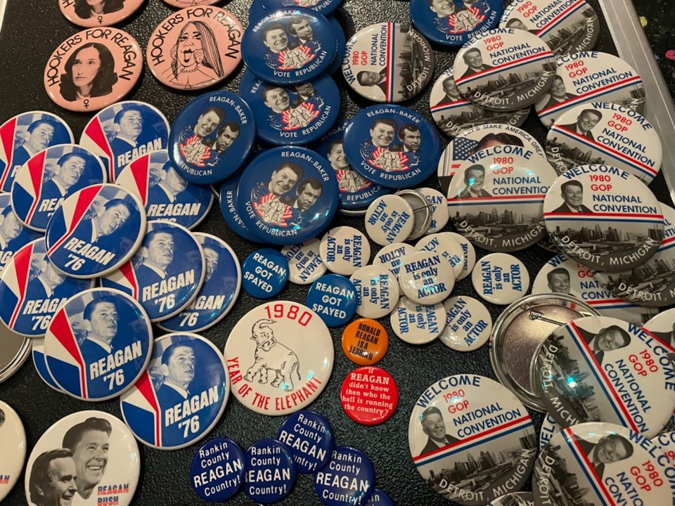 VINTAGE Ronald Reagan pinback buttons LARGE LOT, Hookers, Actor ...