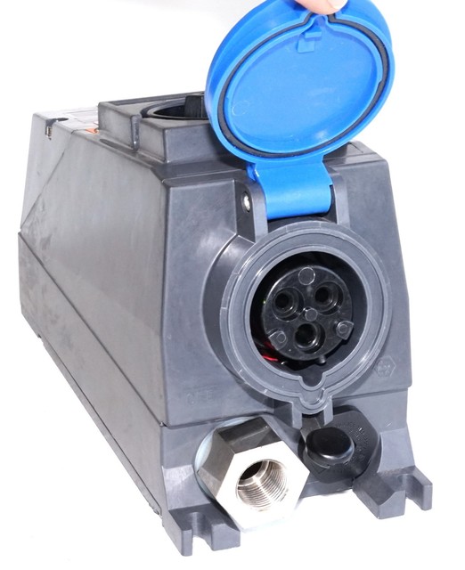 Clipsal Stahl 8575/11-306 Hazardous Area Single Phase Power Outlet 16a ...