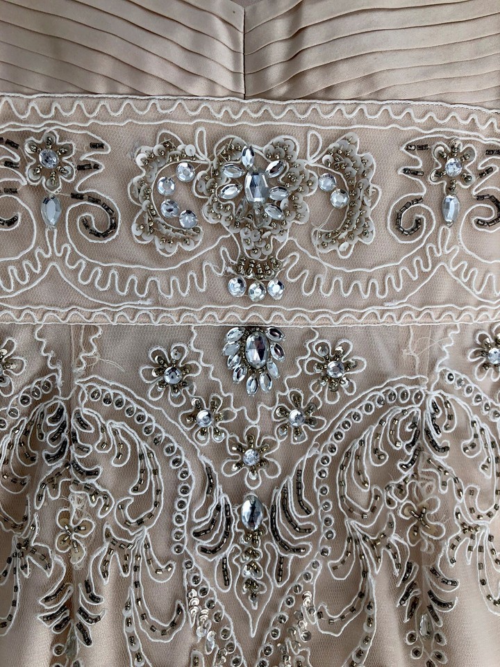 Ladies Heavily Embellished & Feather Cocktail Dress By Sue Wing Size Us ...