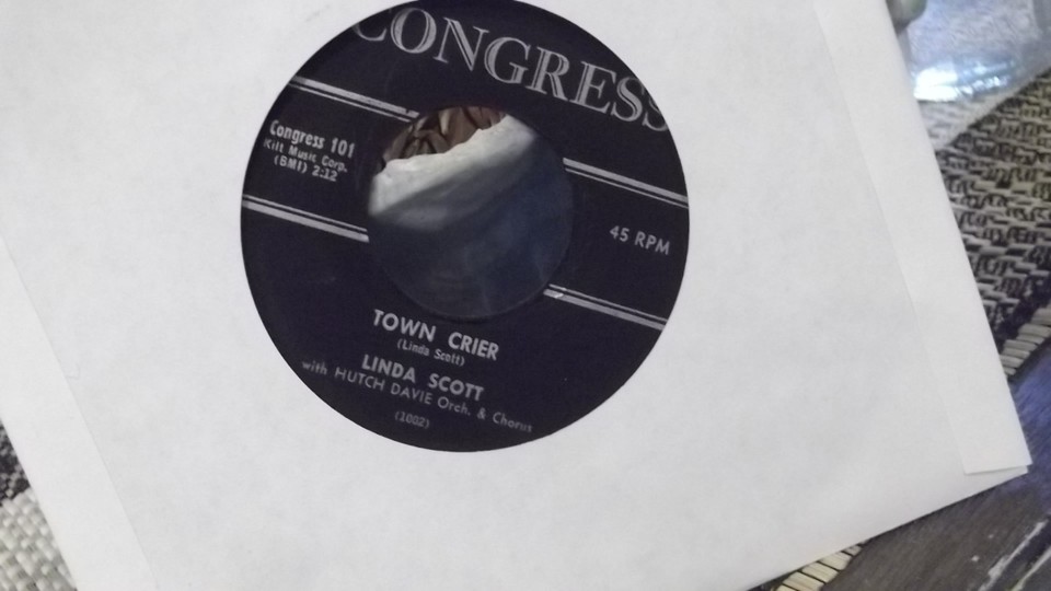 R3 LINDA SCOTT YESIREE / TOWN CRIER ON CONGRESS RECORDS | eBay