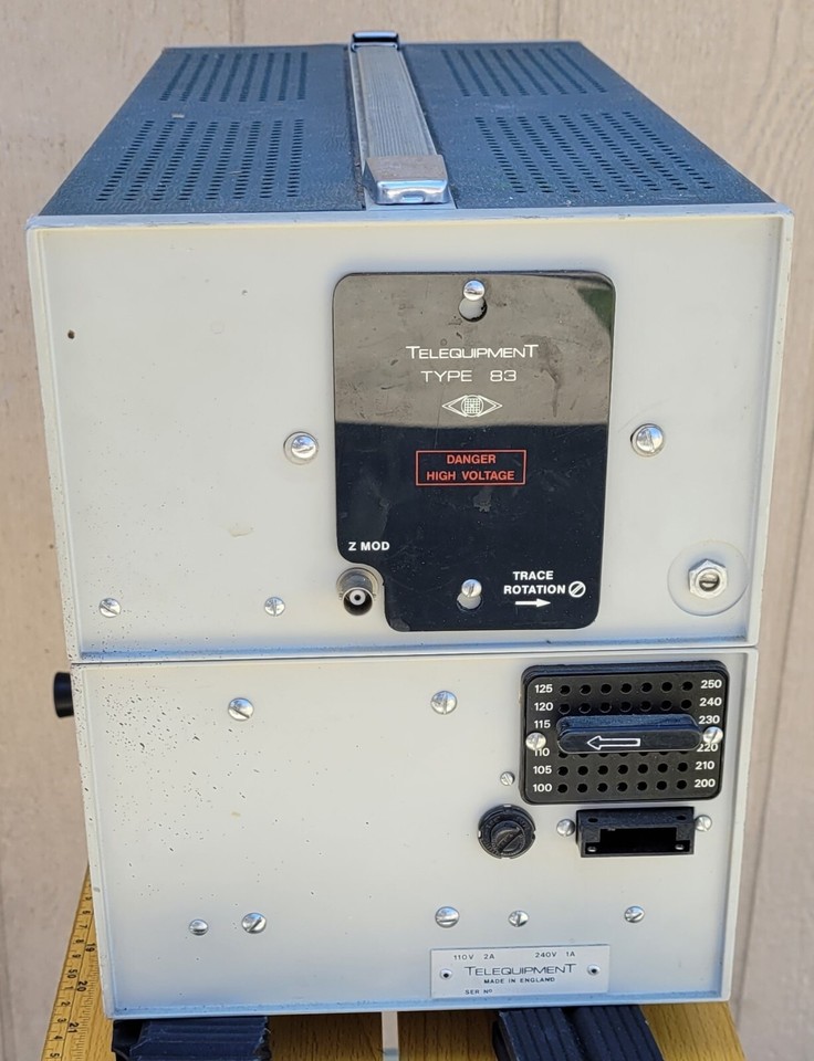 Oscilloscope Analog Used Telequipment D83 Made in England. Working ...