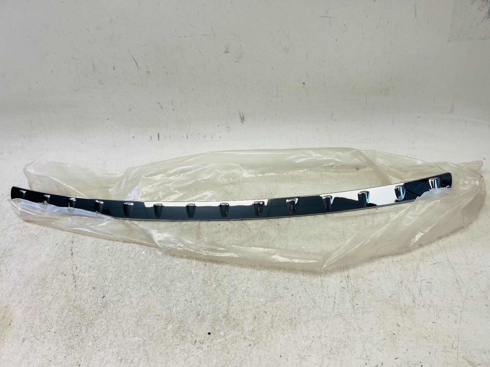 2015 2016 2017 2018 2019 2020 MERCEDES-BENZ GLA250 X156 REAR TRIM ...