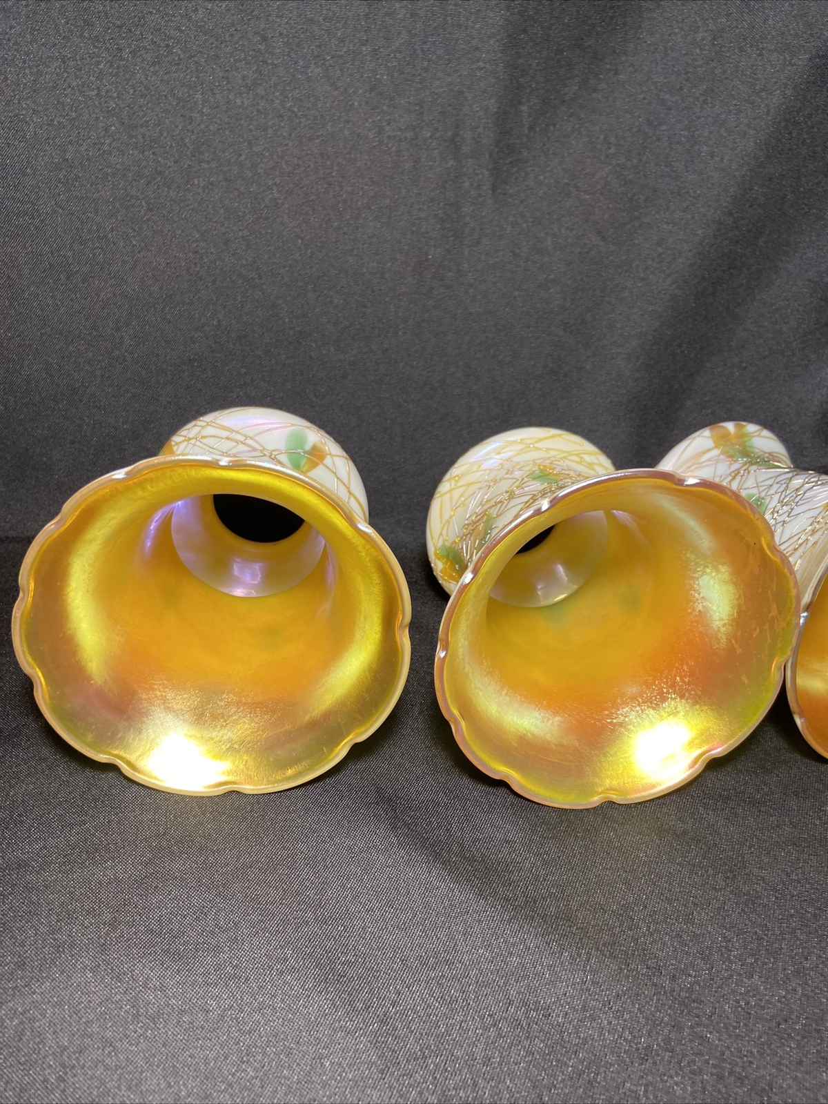 QUEZAL Gold Iridescent Hearts Vines Threaded Glass Lamp Shades Set Of 5 ...