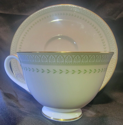 CUP AND SAUCER Royal Doulton Berkshire English Translucent China TC1021 ...