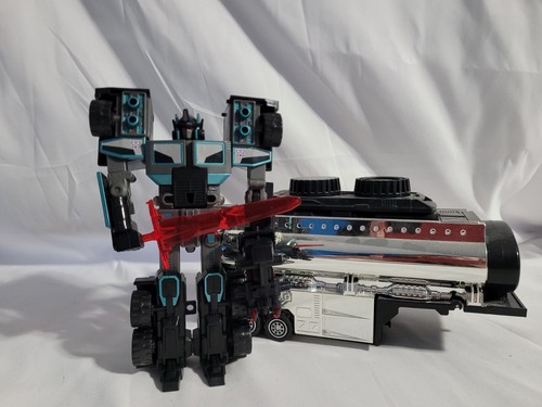 Transformers RID 2001 Scourge complete Robots in disguise | eBay
