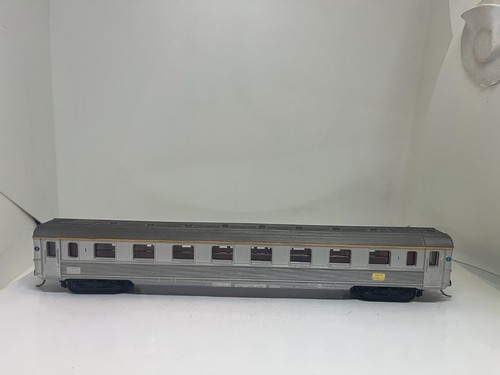 Hornby AcHO HO Gauge 7370 SNCF 1st Class Passenger Coach INOX Silver ...