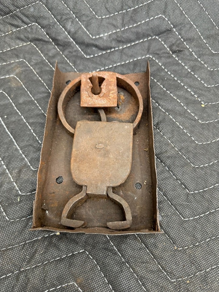 1700S HAND FORGED LOCK & KEY FOR CHEST TREASURE DOWERY CRAB LOCK ...