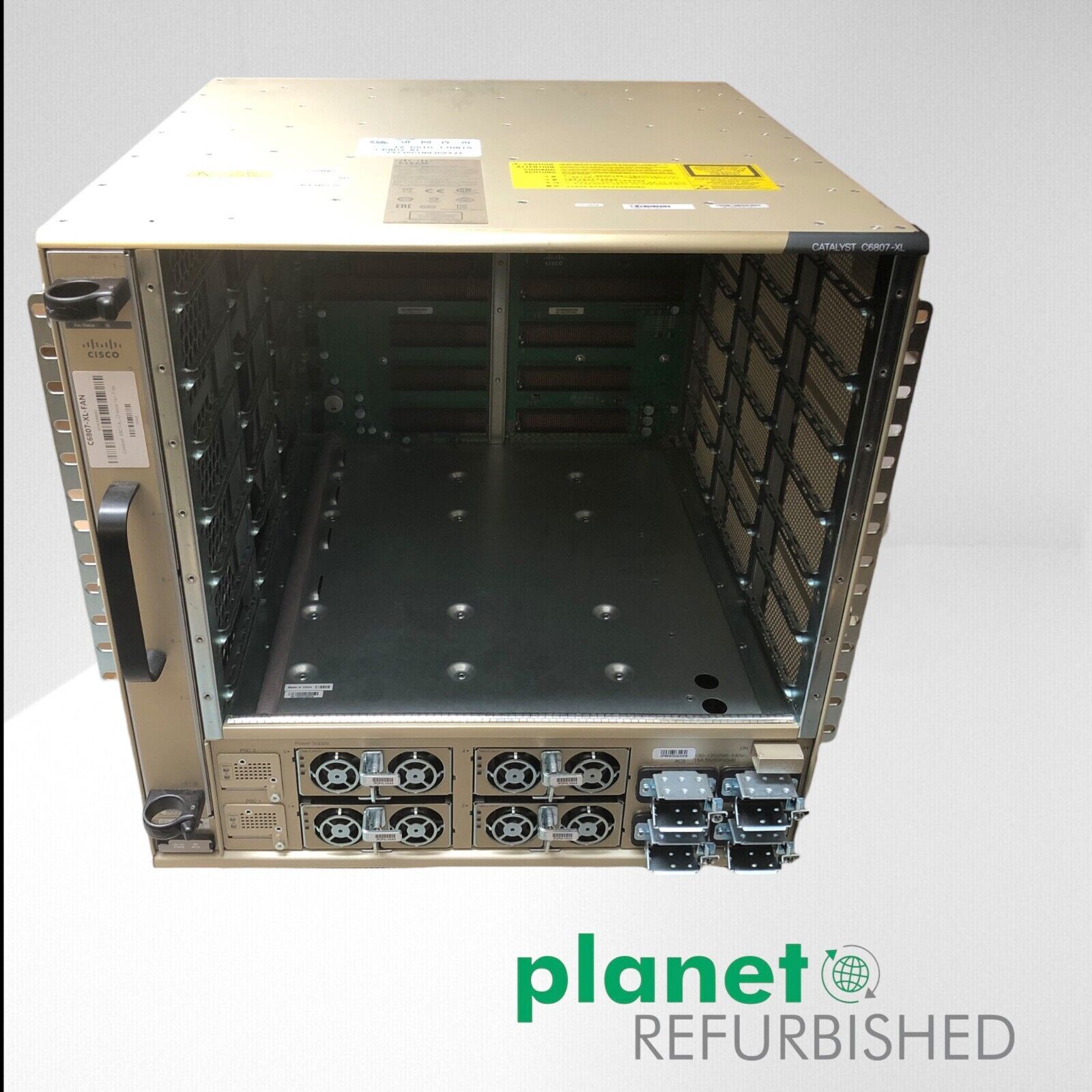 C6807-XL Cisco Catalyst 6807-XL 7-slot chassis, 10RU Read about ...