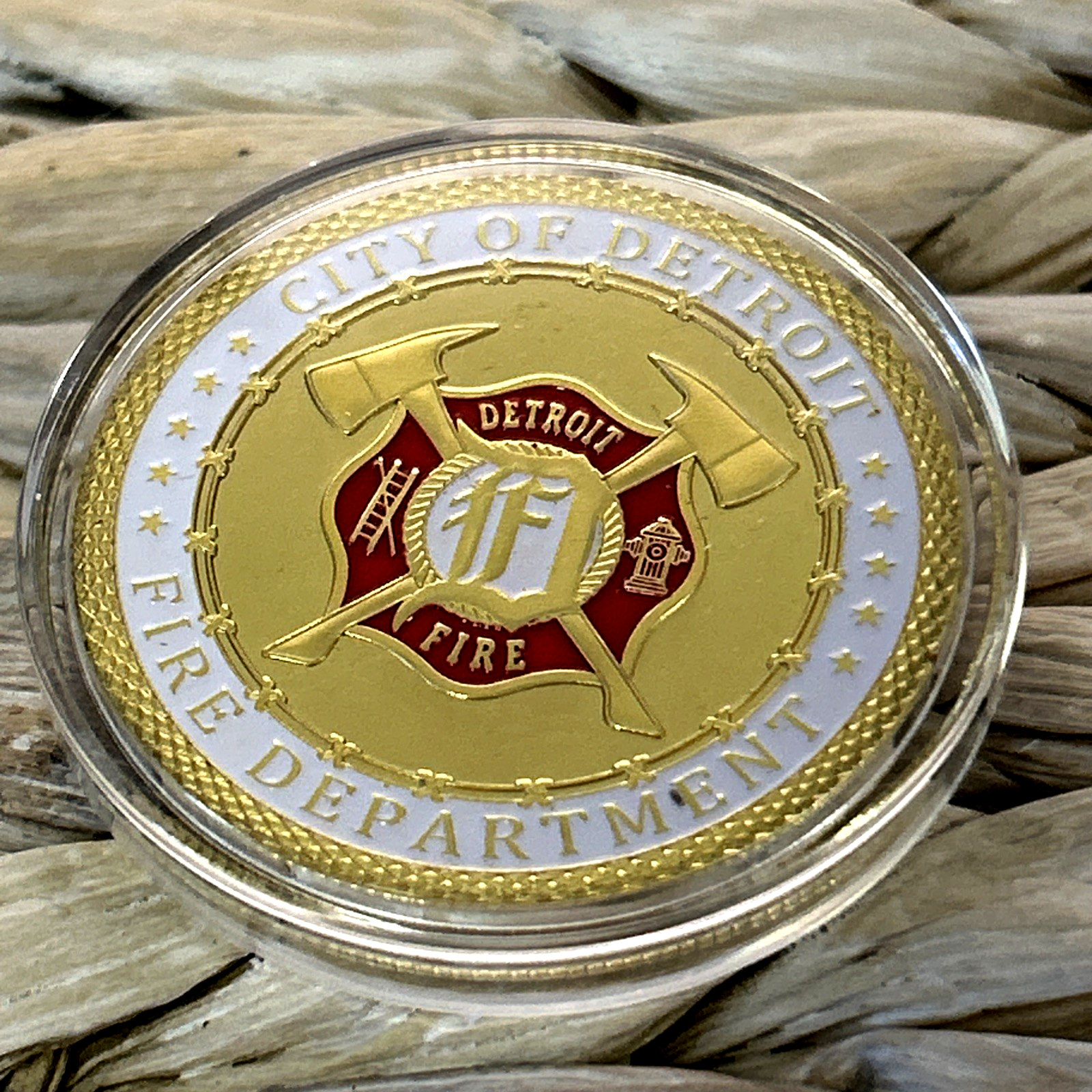 DETROIT MICHIGAN FIRE DEPARTMENT Challenge Coin w Case Brand New! | eBay