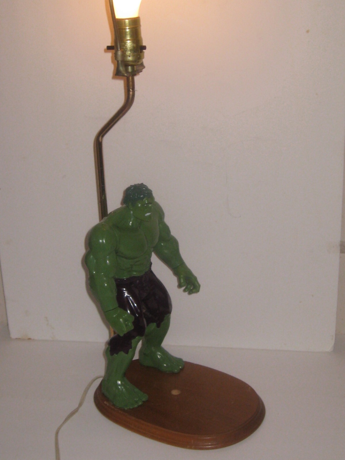 The Incredible Hulk Lamp | eBay