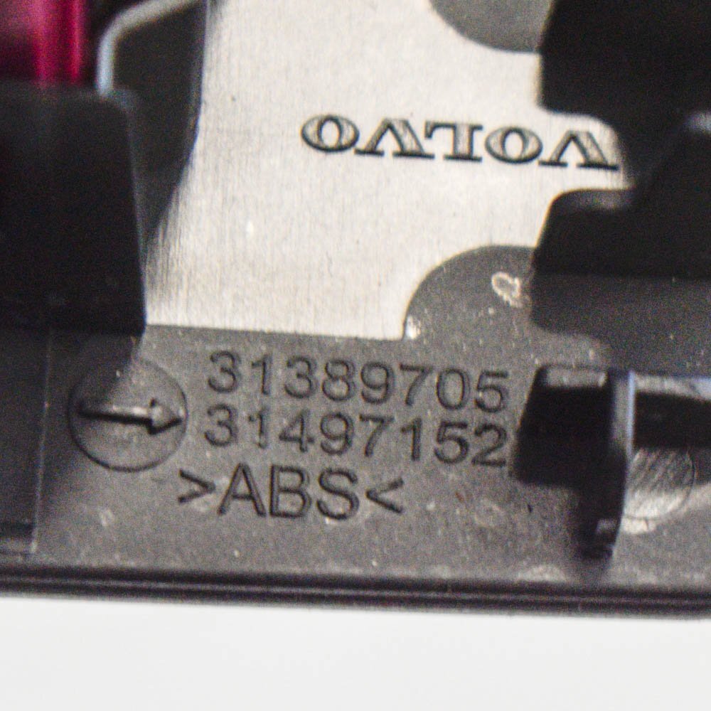 Connettore porta USB VOLVO S90 MK2 2.0 D4 31389705 31497152 140kw 2018 ...