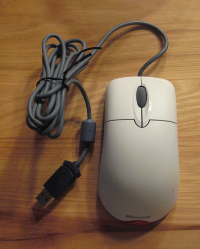 Microsoft Wheel Mouse Optical USB And PS/2 Compatible X08-71118 White ...