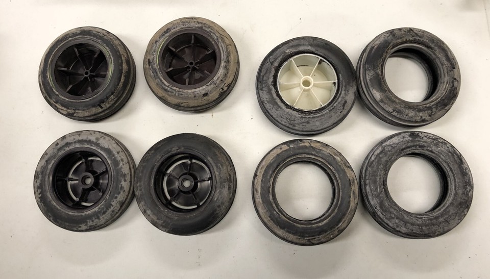 VINTAGE ASSOCIATED RC10T FRONT & REAR TIRES & RPM WHEEL Lot | eBay