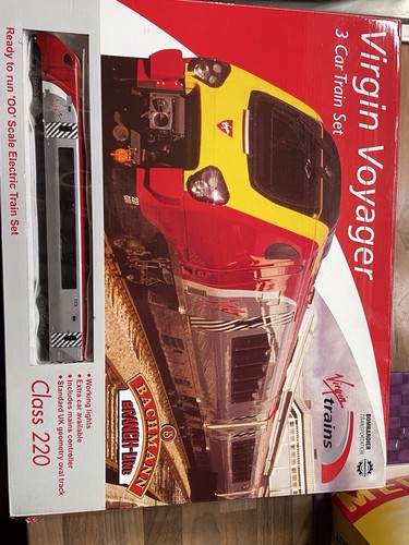 Bachmann 32-600 Class 220 Virgin Voyager OO Gauge DEMU With Additional ...