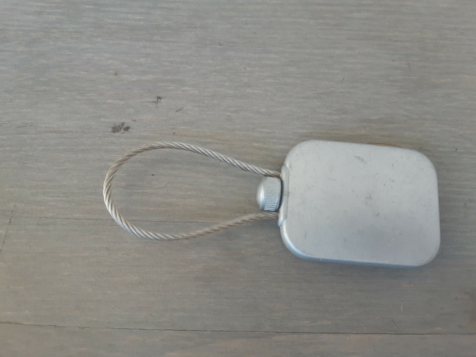 RARE METAL NOKIA CONNECTING PEOPLE KEYCHAIN KEY RING BOTTTLE | eBay