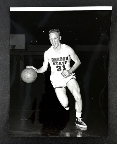 1956-57 Oregon State University Beavers Basketball Ted Miller #31 ...