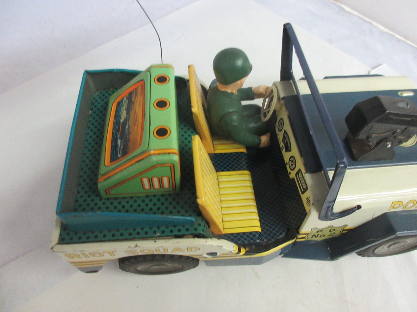 VINTAGE BATTERY OPPERATED RIOT SQUAD JEEP TIN TOY 591 | eBay