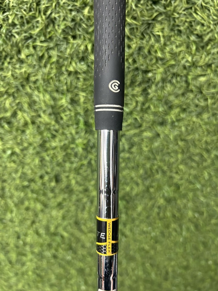 Cleveland NIBLICK 9 37° Chipper RH w/ True Temper Action Lite Wedge ...