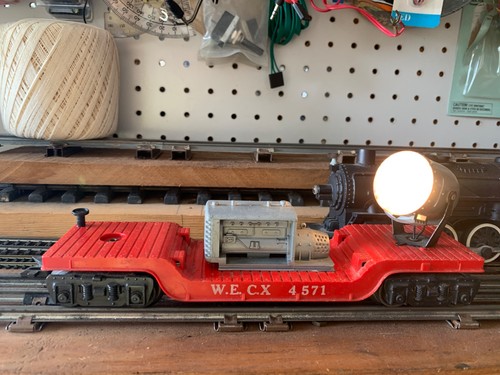 MARX 'O' GAUGE, WECX 4571 Single Spot Light Flat Car | eBay