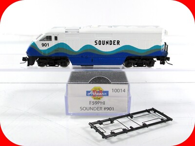 N Scale ***SEATTLE SOUNDER*** Bombardier F59PHI Locomotive #901 ...