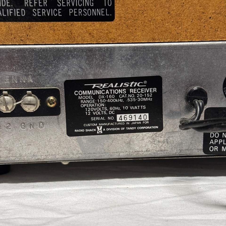 Vintage Realistic DX-160 Solid State Communications Receiver + SP-150 ...