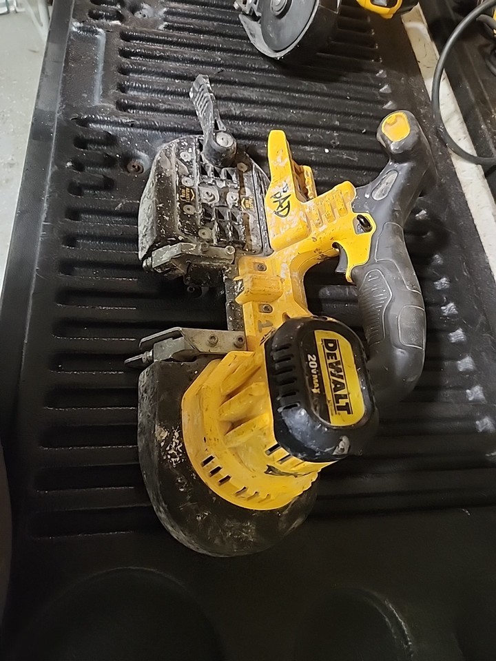 Dewalt Cordless 20v Band Saw DCS371 - Tool Only | eBay